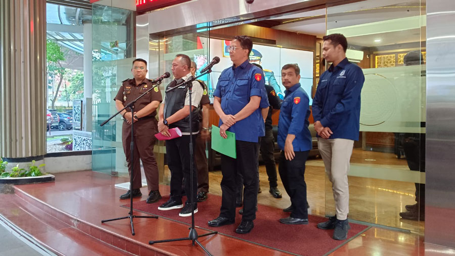 Kejagung Tetapkan Tiga Korporasi Tersangka Korupsi Minyak Goreng - Harian Inhua Online